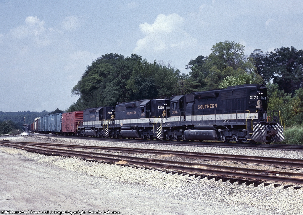 Southern Railway SD40 #3170, the first SD40 on the roster, leads Southern Railway train #568